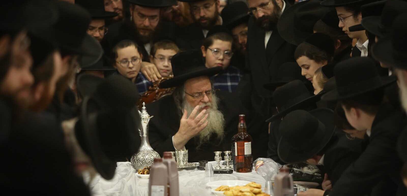 SymposiumOn Torah, Hasidism, education - Harav SHAUL ALTER Shalita